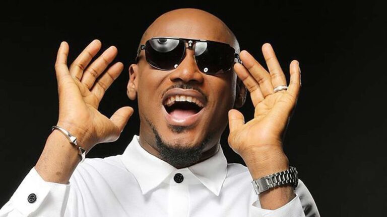 2Face Idibia Sparks Commotion At Edo State Assembly - Dailygazettenig