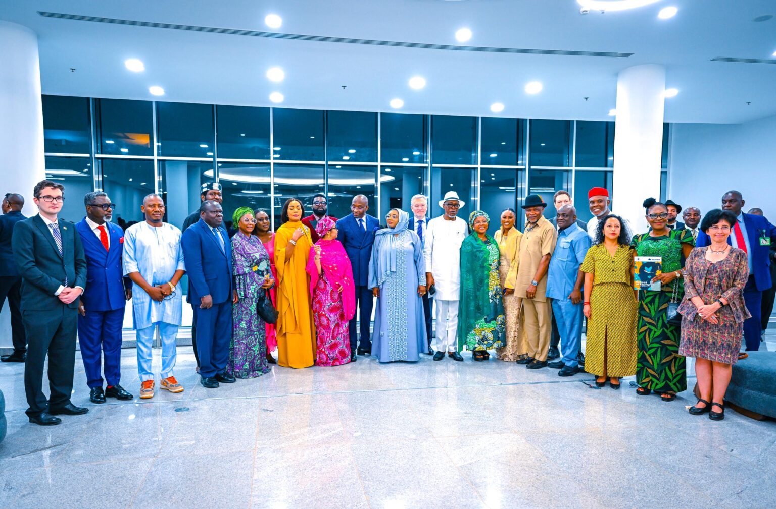 Tinubu's Wife, Deputy Speaker Kalu, Others Endorse Bill Seeking To Reserve Special Seats For ...